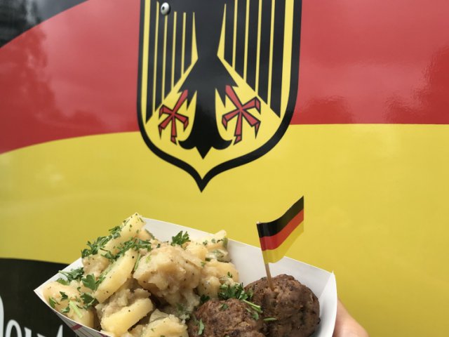 Deutscher Imbiss - Virginia Beach - Roaming Hunger