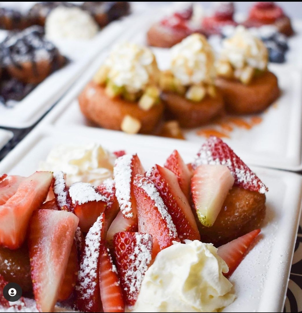 Donut I Love U - Charlotte - Roaming Hunger