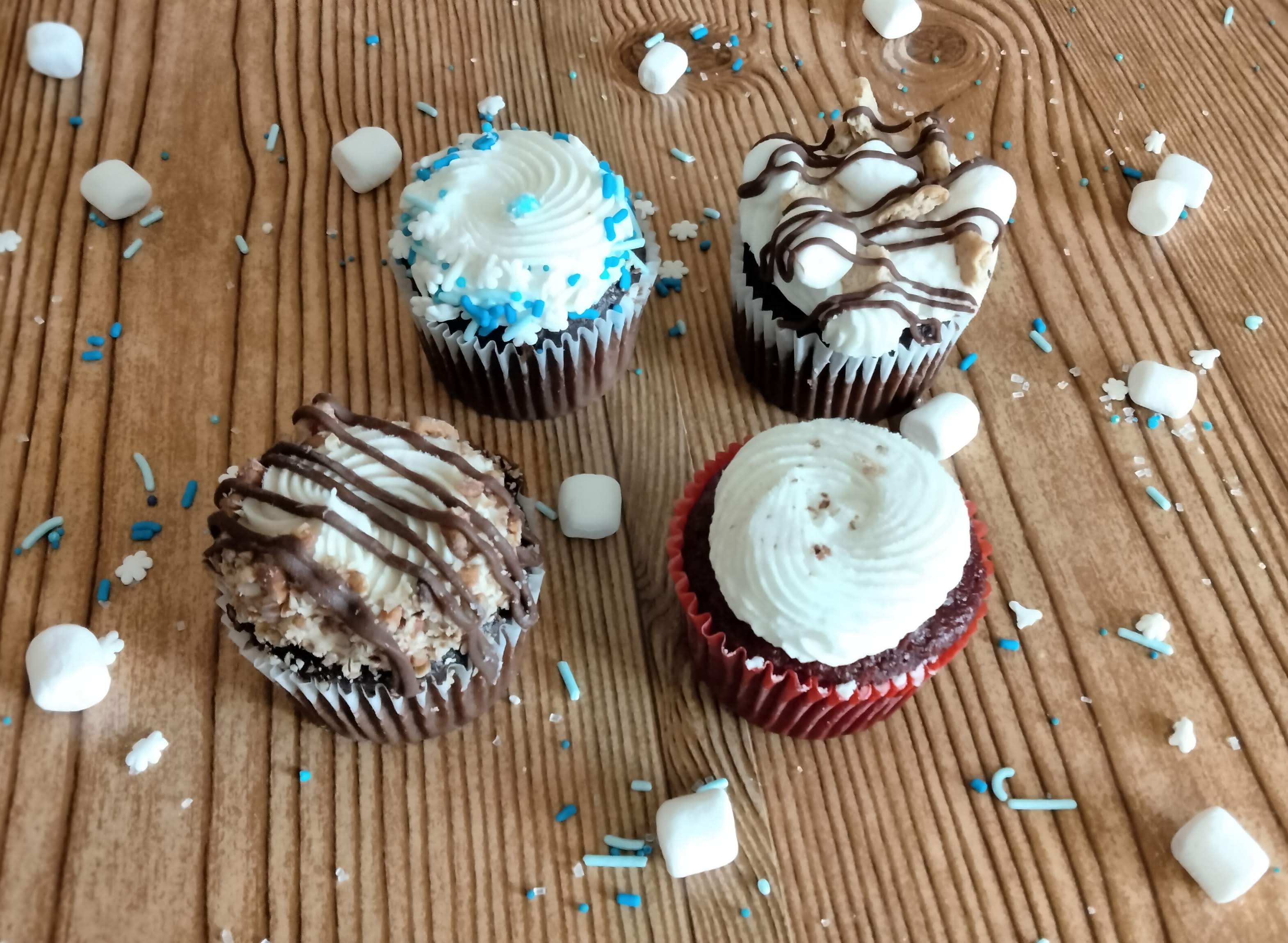 Cupcakes for College - San Martin - Roaming Hunger