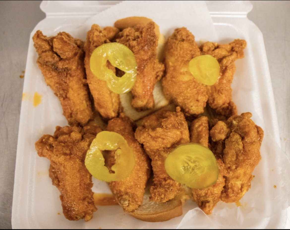 Bill's Hot Fish and Chicken - Hendersonville - Roaming Hunger