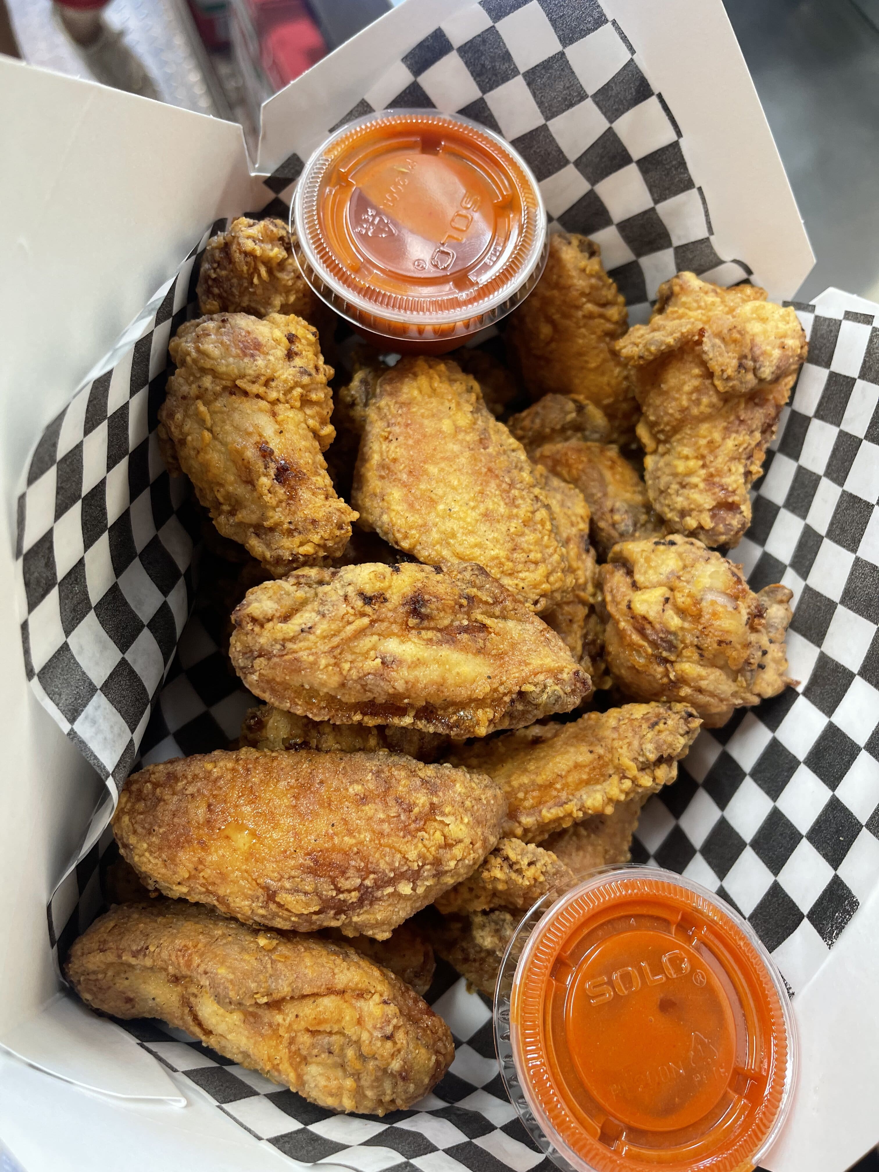 Wing Kxng - Toronto - Roaming Hunger